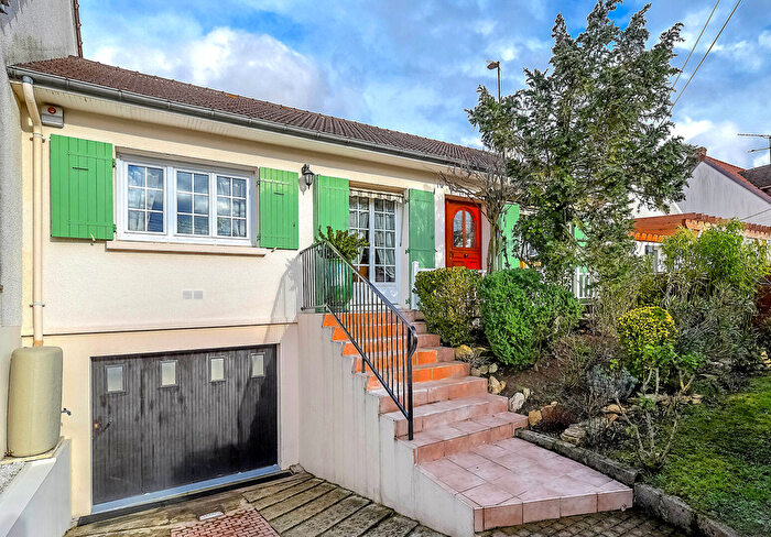 Maison à vendre - Mériel - 5 pièces - 3 chambres