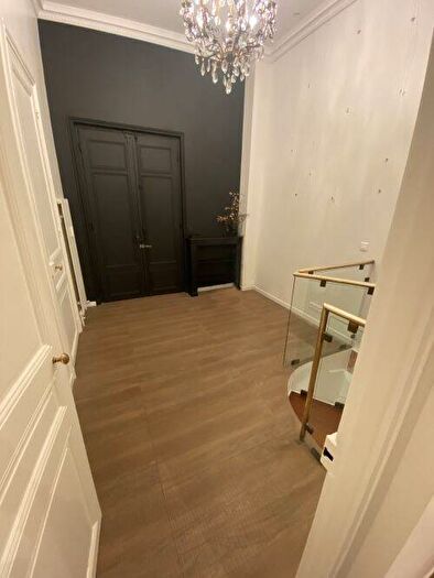 Appartement à louer - Muette Sud, Paris ème arrondissement - 3 pièces - 2 chambres