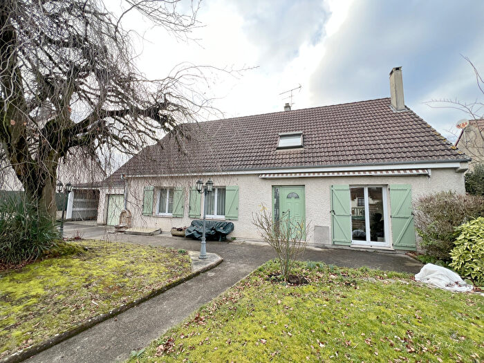 Maison à vendre - Marly-la-Ville - 7 pièces - 5 chambres