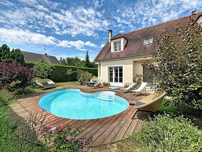 Maison 6 pièces à Bois-le-Roi, à vendre