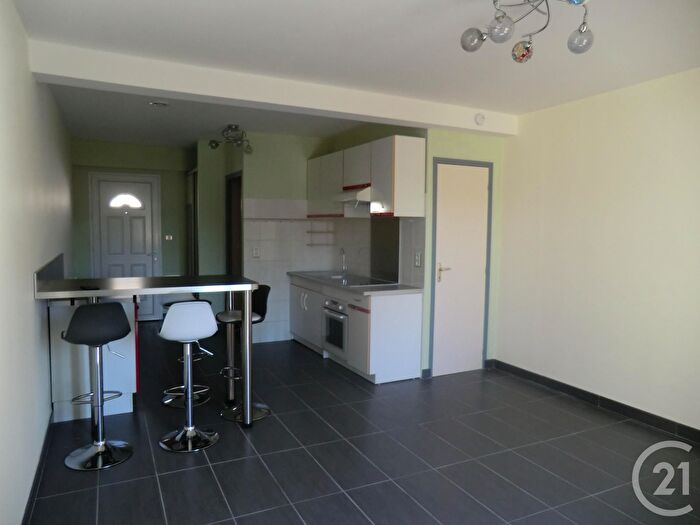 Appartement 3 pièces à louer à Brive-la-Gaillarde, Le Rocher Coupé, Breuil, Malecroix