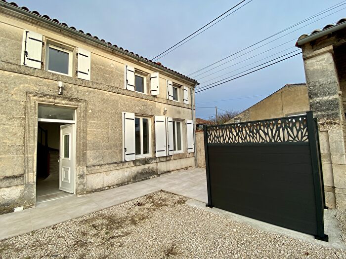 Maison à louer - Houlette - 4 pièces - 3 chambres