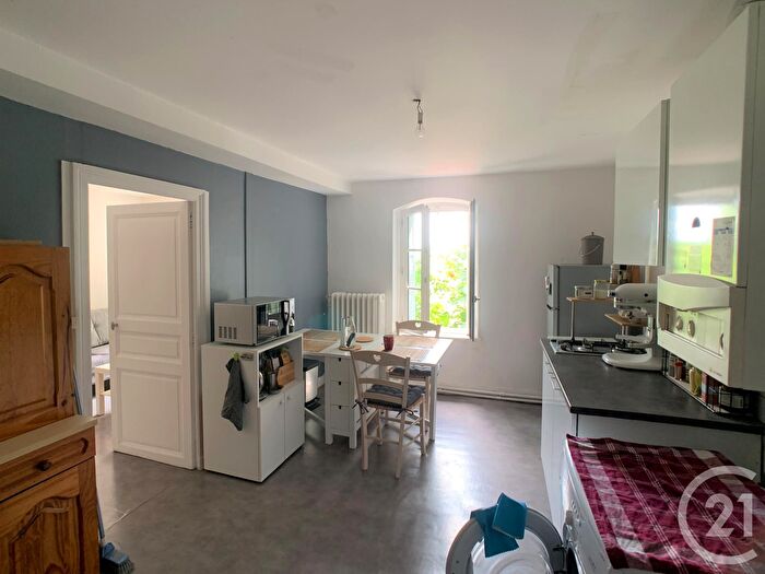 Riom, Gare, Dagneaux, Moulin d'Eau, Planchepaleuil, Le Marais : Appartement 2 pièces à louer