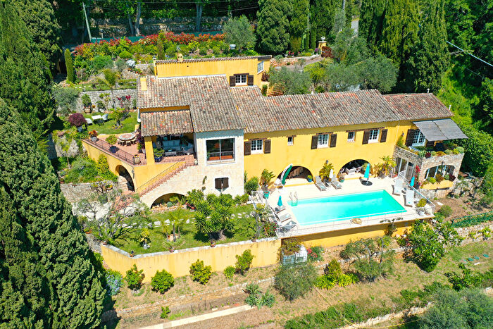 Maison à vendre - Peymeinade - 8 pièces - 6 chambres