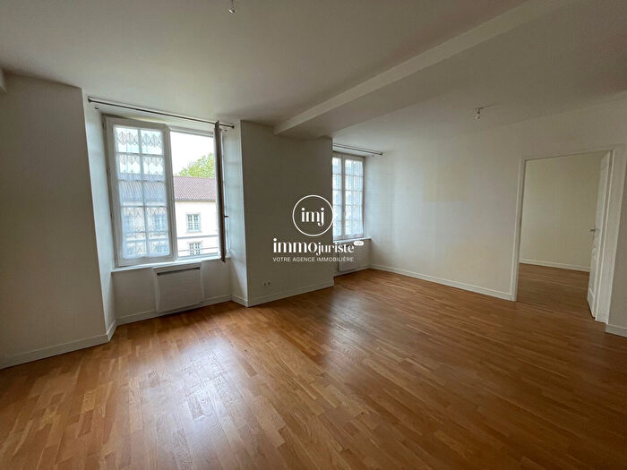 Limoges, Centre-ville, Hôtel de Ville, Emailleurs - Appartement 2 pièces à louer
