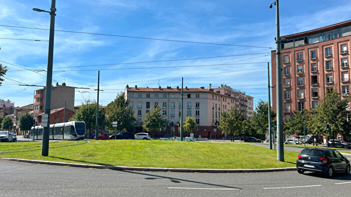 Appartement à vendre - Toulouse, Saint-Cyprien - 4 pièces - 3 chambres