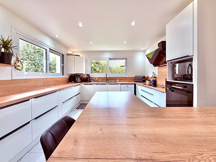 Maison 6 pièces à vendre à Évans