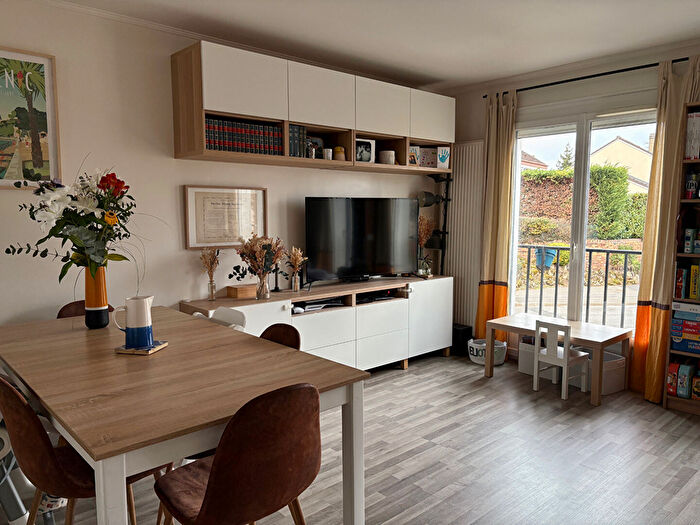 Maison à vendre - Villepreux - 5 pièces - 4 chambres