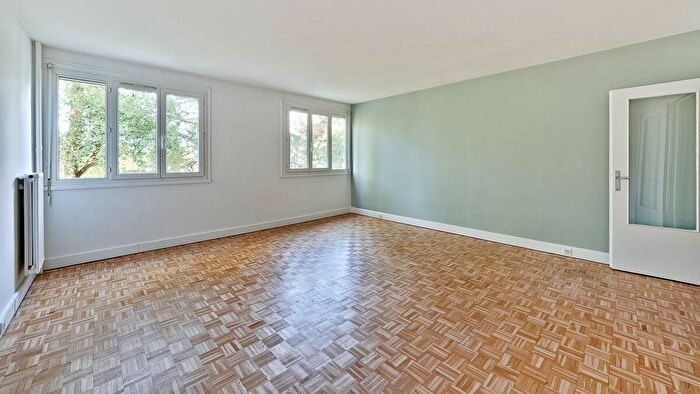 Appartement à louer - La Ronce, Ville-dAvray - 3 pièces - 2 chambres