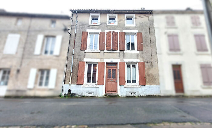 Maison à vendre - Celles-sur-Belle - 6 pièces - 4 chambres