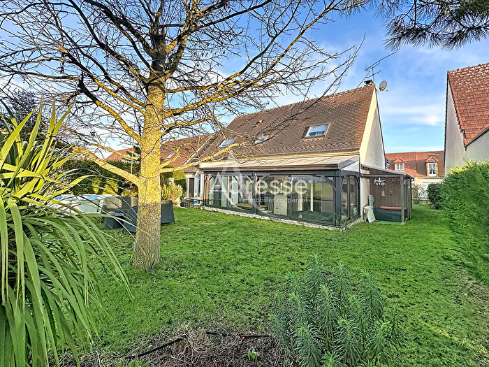 Maison à vendre - Saint-Pathus - 7 pièces - 4 chambres