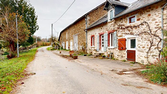 Maison à vendre - Châteauneuf-la-Forêt - 5 pièces - 2 chambres