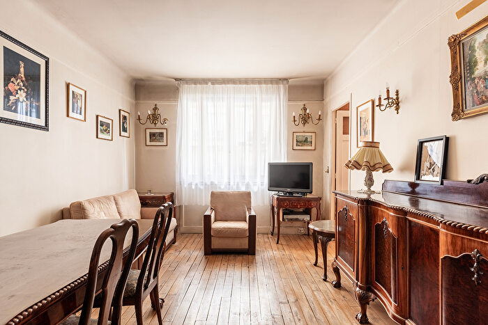 Appartement à vendre - Levallois-Perret - 3 pièces - 2 chambres