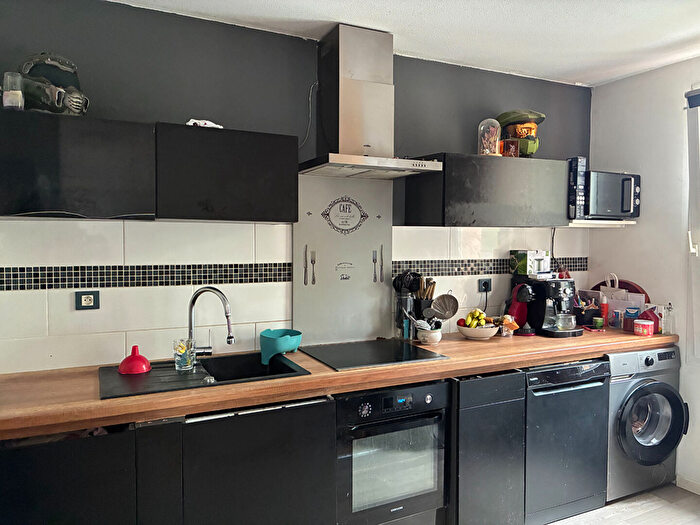 Strasbourg, Poteries, Clos des Ecrivains : Appartement 3 pièces à vendre