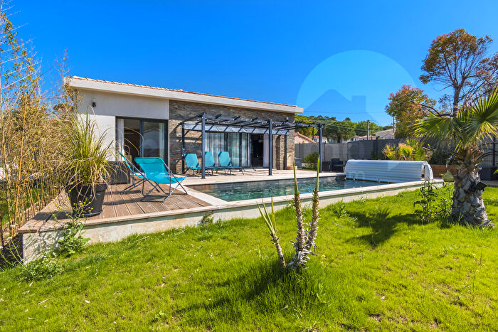 Maison à vendre - Brignoles, Extension années - - 4 pièces - 3 chambres