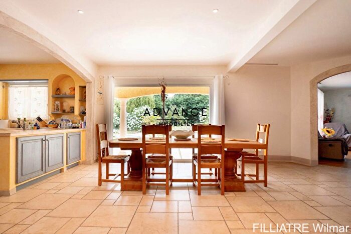 Maison à vendre - Lapeyrouse-Fossat - 5 pièces - 2 chambres