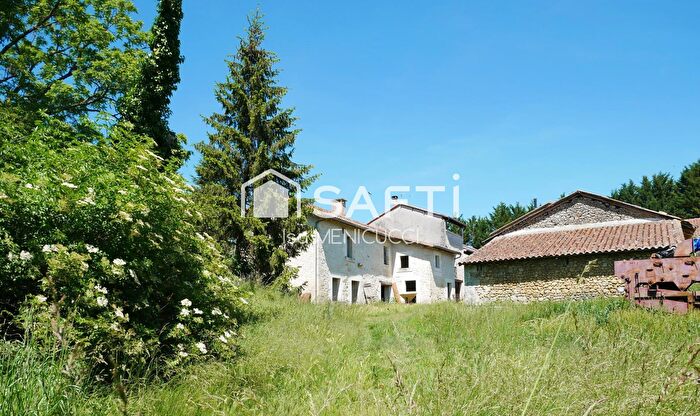 Maison 9 pièces à vendre à Valeuil