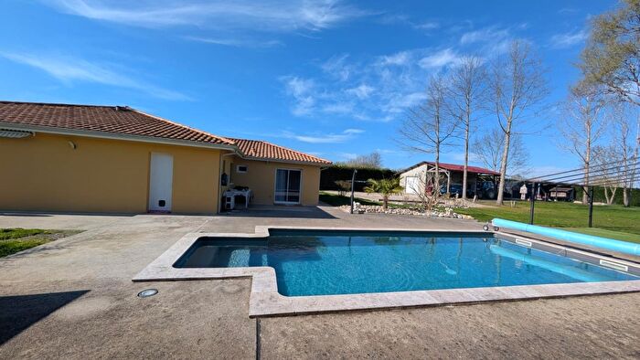 Maison à vendre - Cours-les-Bains - 7 pièces - 5 chambres