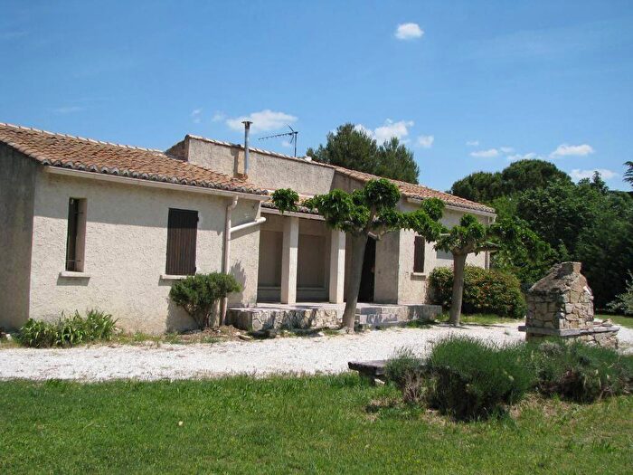 Maubec : Maison 4 pièces à louer