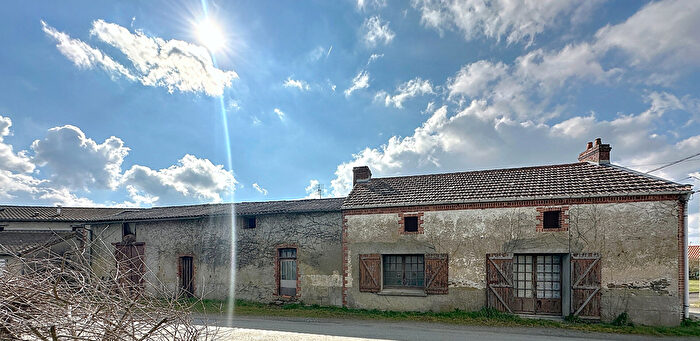 Maison à vendre - Chalonnes-sur-Loire - 4 pièces - 2 chambres