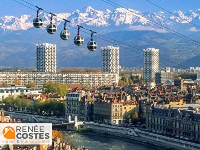 Appartement à vendre - Saint-Égrève, Barnave - 5 pièces - 3 chambres