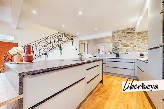 Appartement à vendre - Plancoët - 7 pièces - 4 chambres