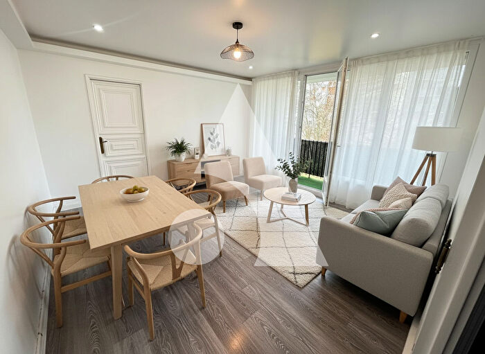 Appartement à louer - Eaubonne, Jean-Jacques Rousseau - 3 pièces - 2 chambres