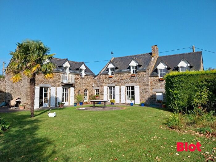 Maison à vendre - Cancale - 5 pièces - 3 chambres