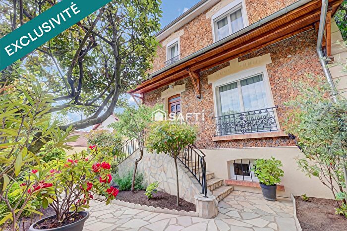 Maison 5 pièces à vendre - Saint-Maur-des-Fossés, Adamville