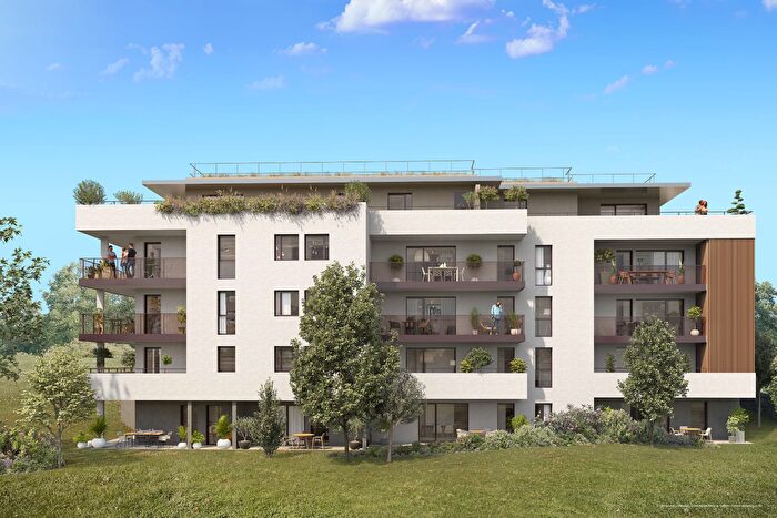 Appartement à vendre - La Roche-sur-Foron - 4 pièces - 3 chambres