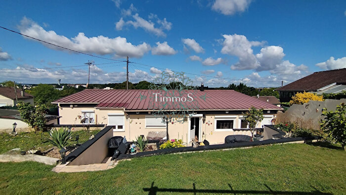 Maison à vendre - Méru, Centre-ville - 5 pièces - 3 chambres