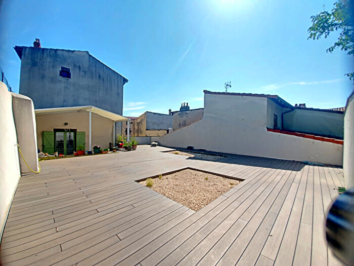 Maison à vendre - Dallet - 5 pièces - 4 chambres