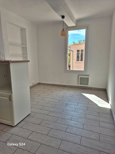 Appartement 1 pièce à louer à Toulon, Le Mourillon, La Mitre, Fort Lamalgue
