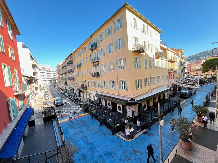 Appartement à vendre - Nice, Garibaldi - 4 pièces - 3 chambres