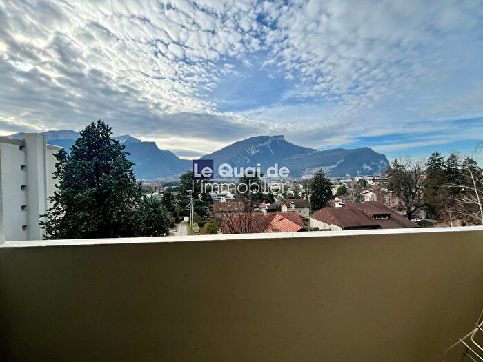 Appartement à vendre - Voreppe - 4 pièces - 2 chambres