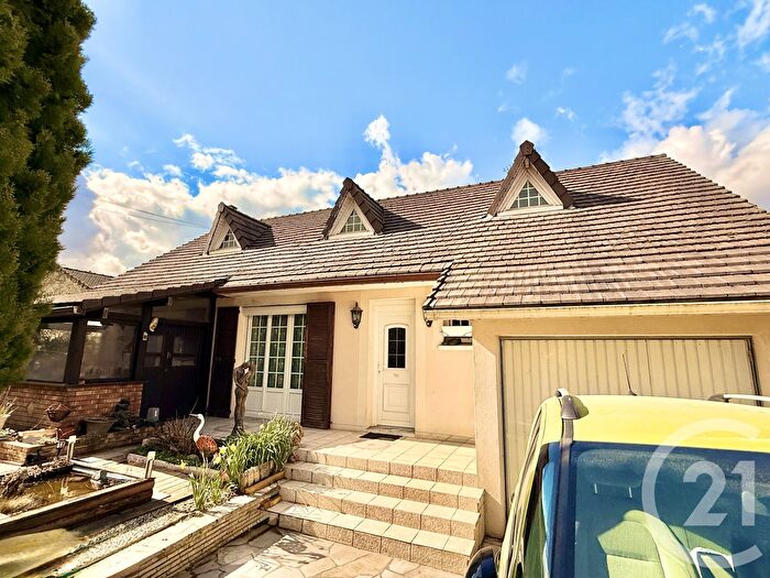 Maison à vendre - Le Thillay - 7 pièces - 5 chambres