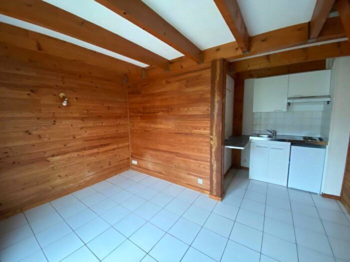 Appartement à louer - Le Lycée, Talence - 2 pièces - 1 chambre