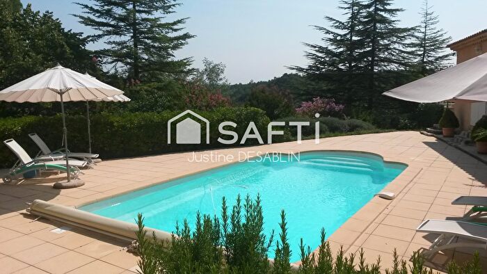 Maison à vendre - Varages - 6 pièces - 4 chambres