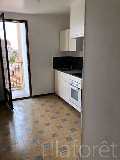 Marseille 4ème, Les Chartreux : Appartement 3 pièces à louer