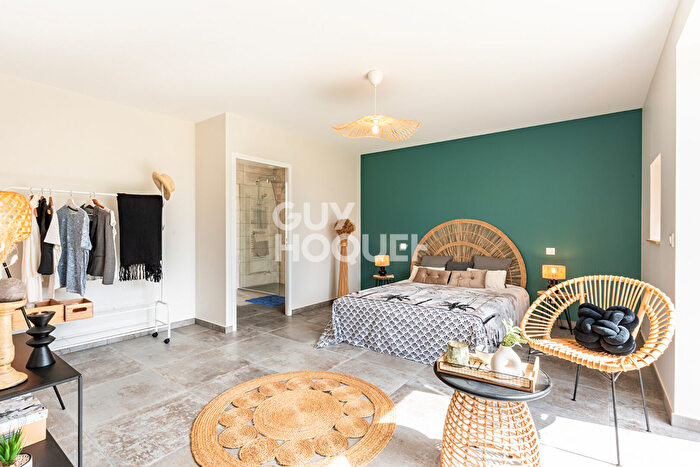 Maison à vendre - Sainte-Foy-Saint-Sulpice - 8 pièces - 5 chambres