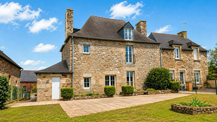 Maison 5 pièces à vendre à Jugon-les-Lacs