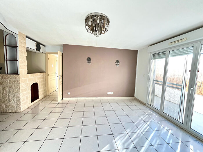 Appartement à vendre - Arles, Barriol - 4 pièces - 3 chambres