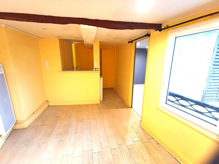 Appartement à vendre - Pontoise, Centre-ville - 2 pièces - 1 chambre