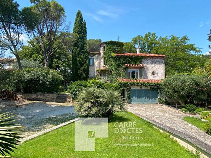 Maison 7 pièces à vendre - Nîmes, Camplanier, Cigale, Bois des Esprisses