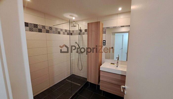 Appartement à louer - Centre Ville, Blois - 4 pièces - 2 chambres