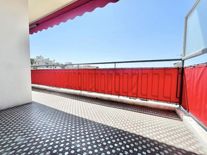 Nice, Chambrun - Appartement 1 pièce à louer