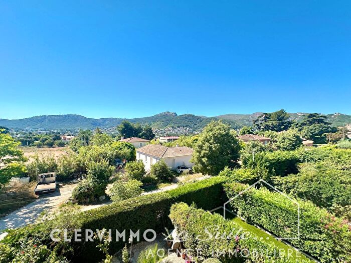 Appartement à louer - Marseille ème arrondissement - 2 pièces - 1 chambre