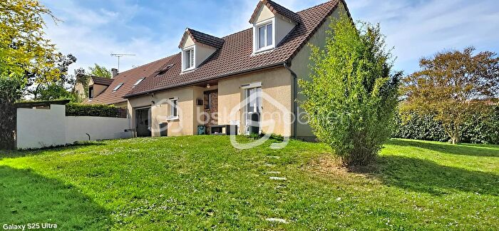 Saint-Arnoult-en-Yvelines : Maison 6 pièces à vendre