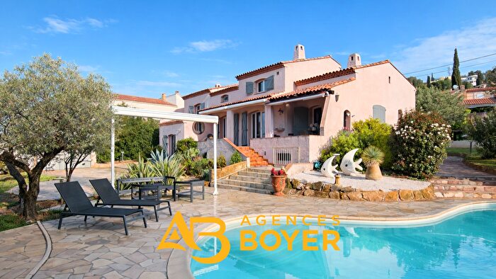 Maison à vendre - Six-Fours-les-Plages, Les Lones, Bucarin, Fort, Les Playes - 5 pièces - 4 chambres