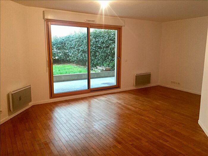 Appartement 3 pièces à Asnières-sur-Seine, Centre-ville, à louer
